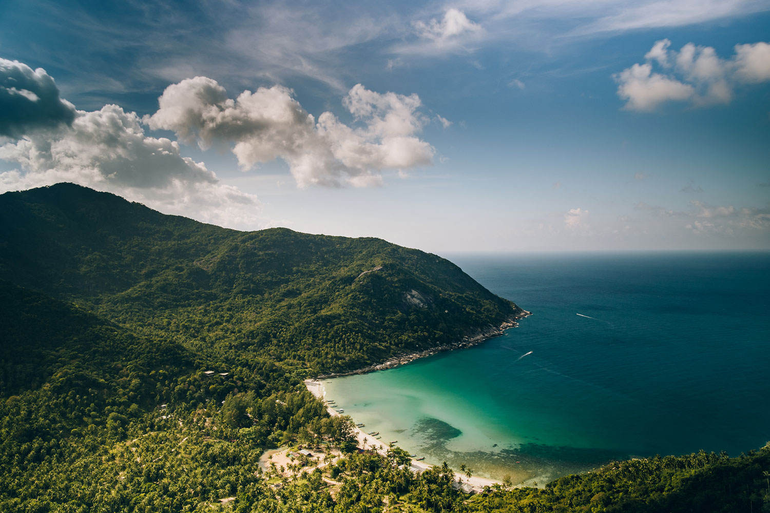 Koh Phangan Ultimate Travel Guide - The Roaming Compass